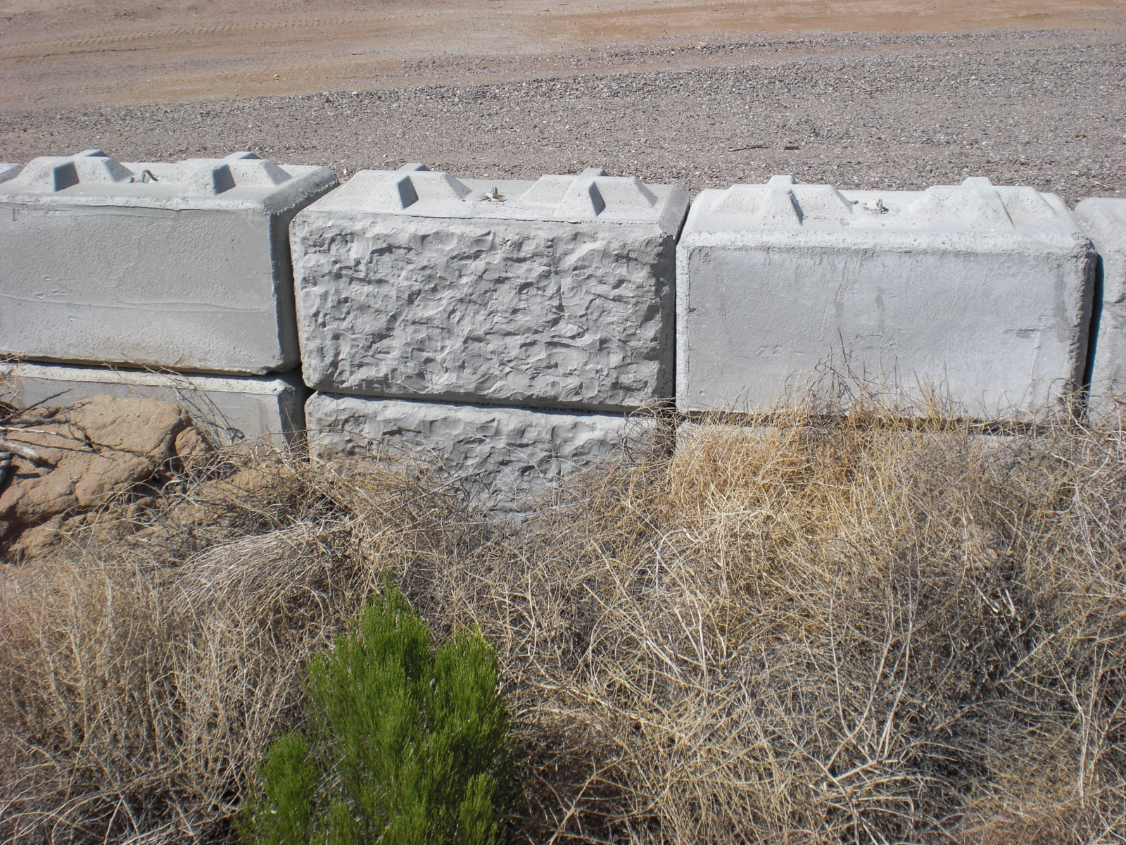 Ultrablock front & back pic. | Rock Solid Concrete